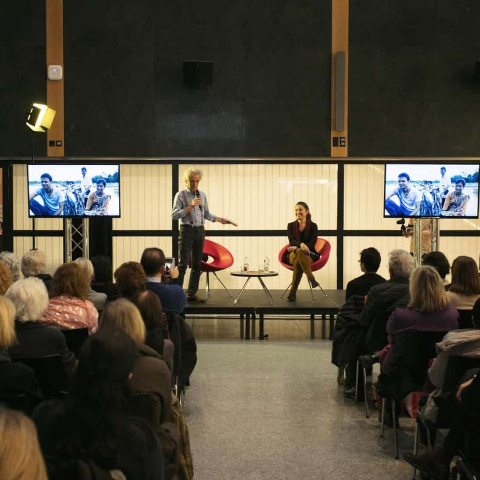 L’India secondo Federico e Costanza Rampini